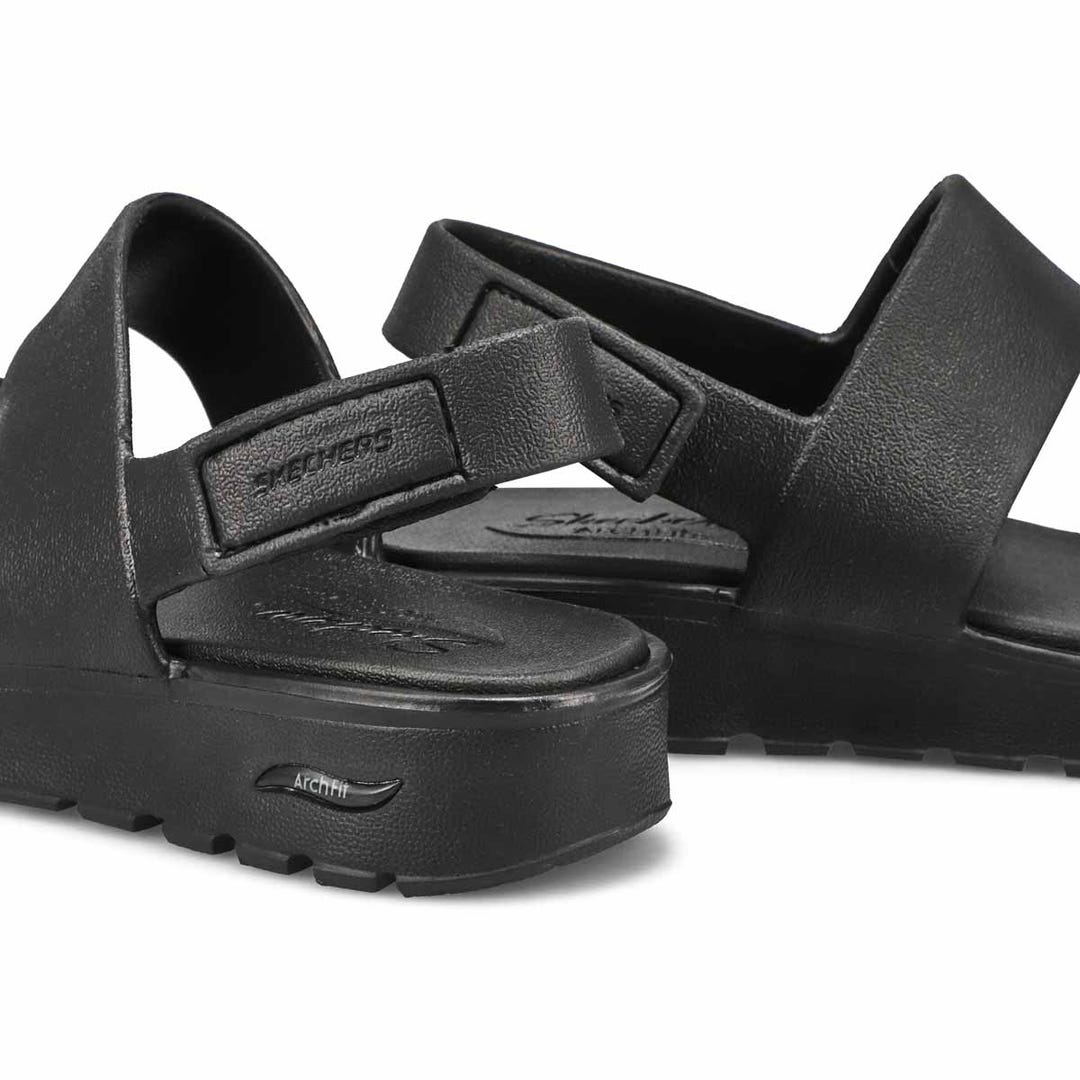 Skechers Women's Arch Fit Footsteps Sandal -B | SoftMoc.com