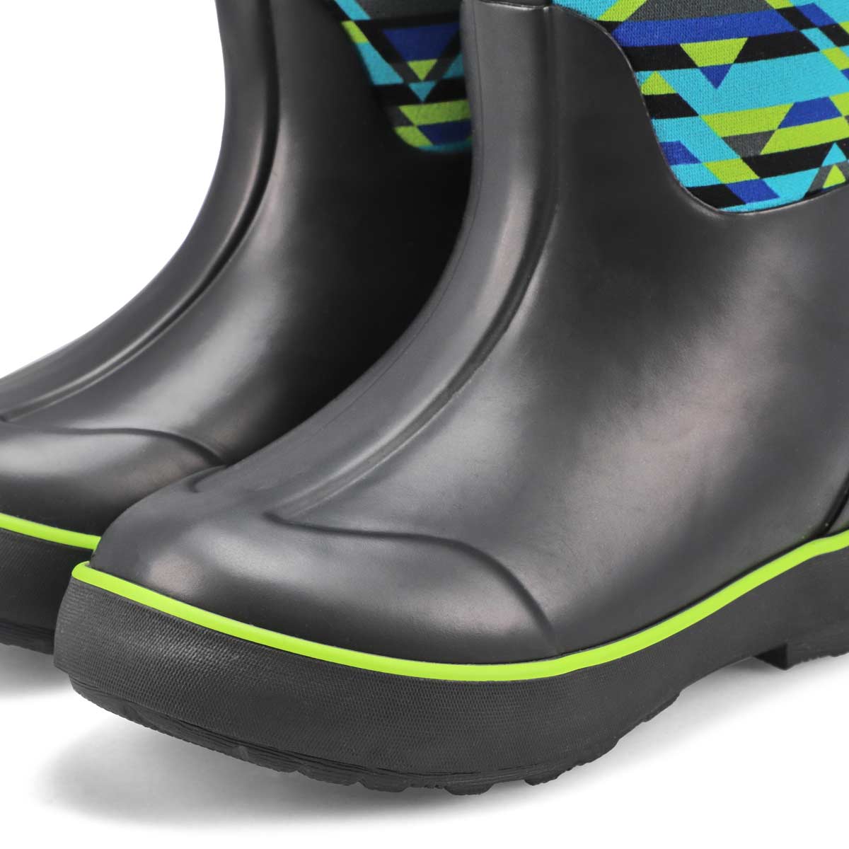 Bogs Kids' Classic II Solid Boot - Black | SoftMoc.com