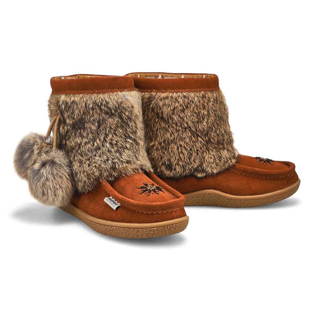 SoftMoc Women's Minimuk Pom 2 Waterproof Soft | SoftMoc.com