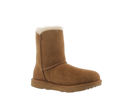 UGG Girl s Bailey Button II Sheepskin Boot SoftMoc